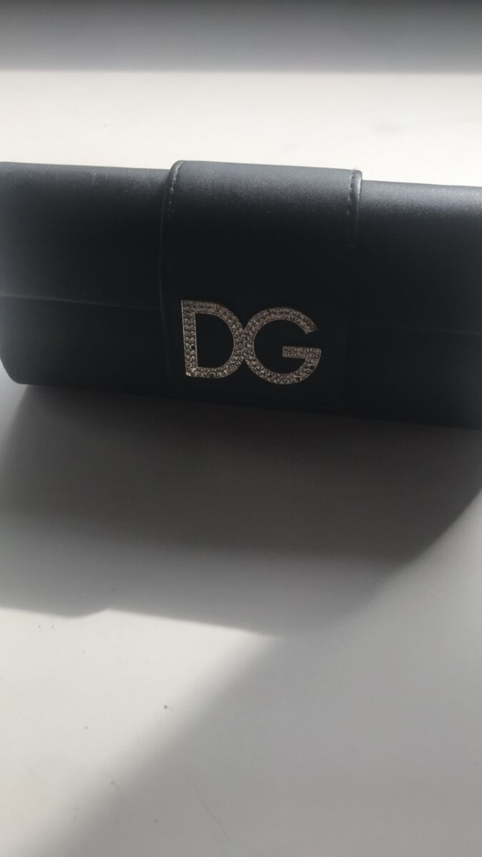 Θήκες γυαλιών Dolce&Gabbana σαν… - € 10,00 - Vendora.gr