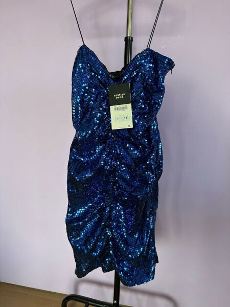 Zara μινι φορεμα μπλε παγιετα αφόρετο //… - € 18,00 - Vendora