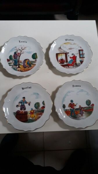 set tessera palia porselanina piata me thema tis epoches