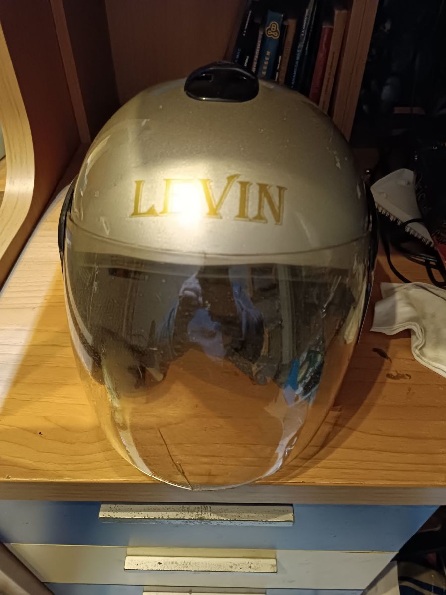 ΚΡΑΝΟΣ ΑΝΟΙΚΤΟΥ ΤΥΠΟΥ ΜΑΡΚΑΣ LEVIN - € 20,00 - Vendora