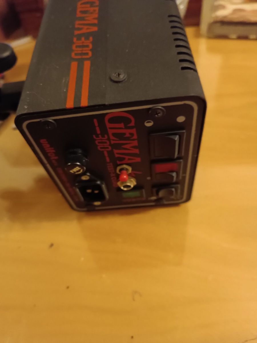 ΦΩΤΙΣΜΟΣ ΓΙΑ ΦΩΤΟΓΡΑΦΙΚΟ STUDIO και … - € 50,00 - Vendora.gr